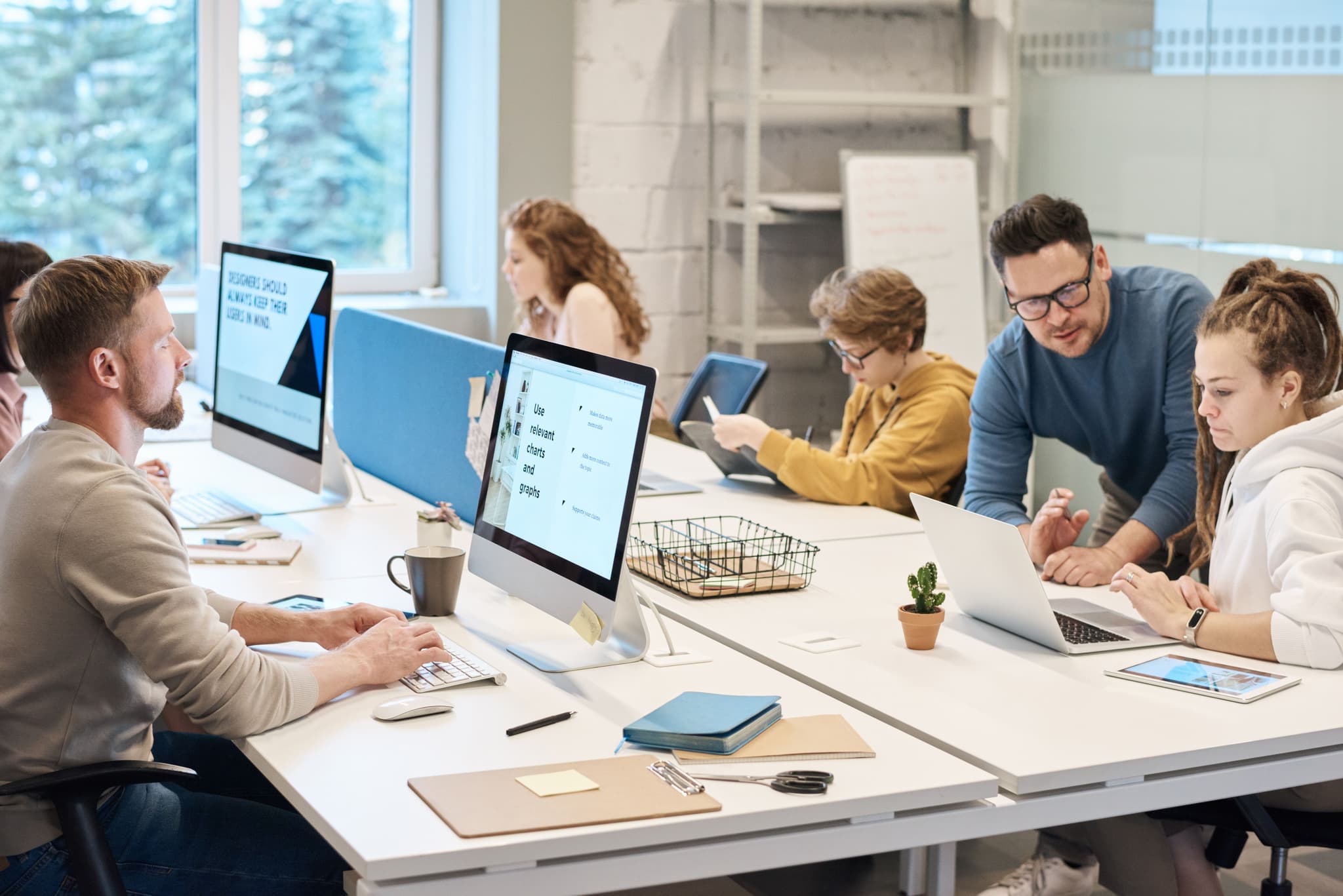 Gleitzeit: Modelle, Regeln & Vorteile erklärt | Emplovia